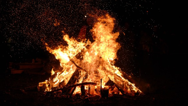 New Orleans' Festival of Bonfires - Bonfires on the Levee | Randazzo ...